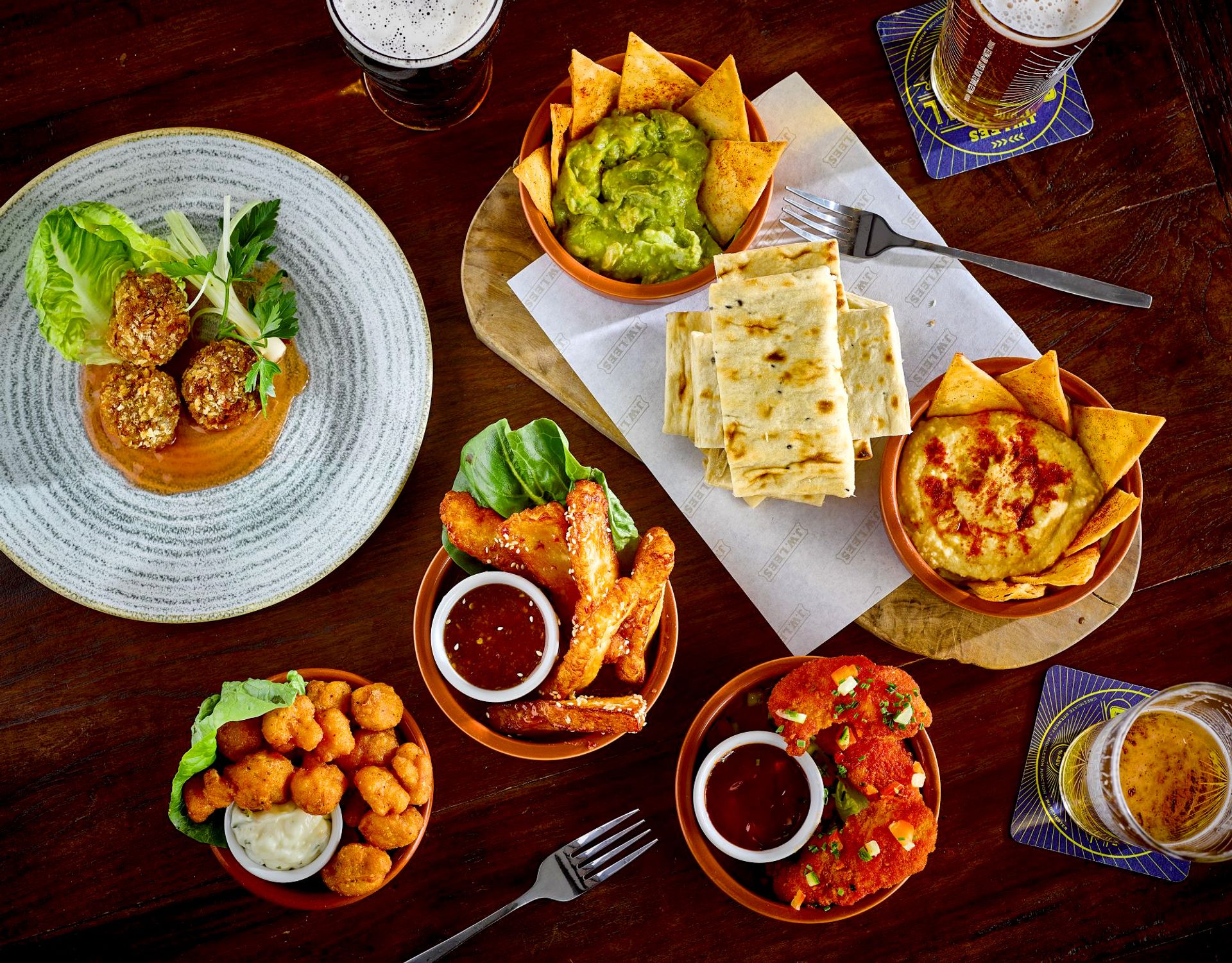 Spring Inn | Modern, cosy pub in Burnedge, Rochdale