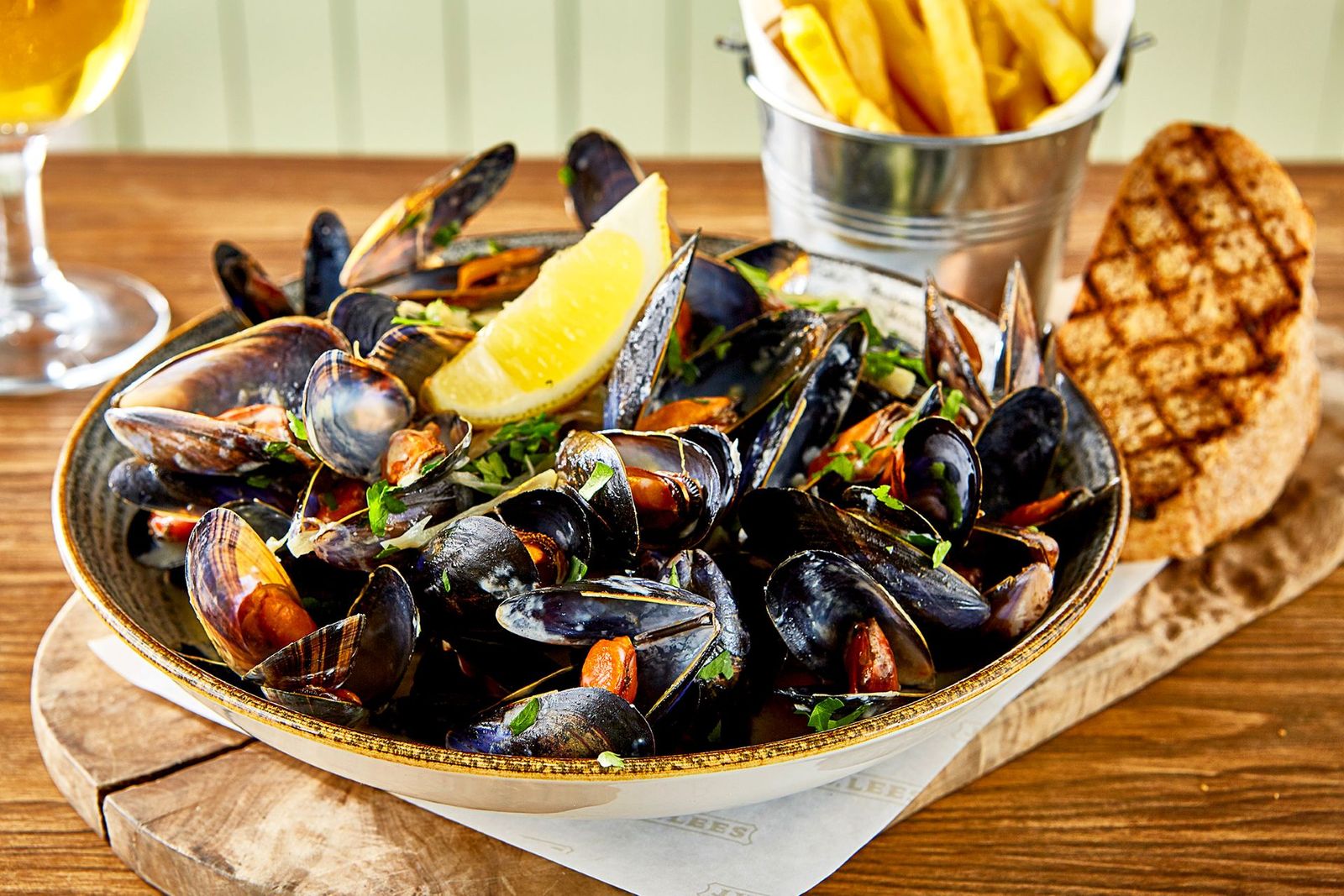 Spring Inn | Modern, cosy pub in Burnedge, Rochdale