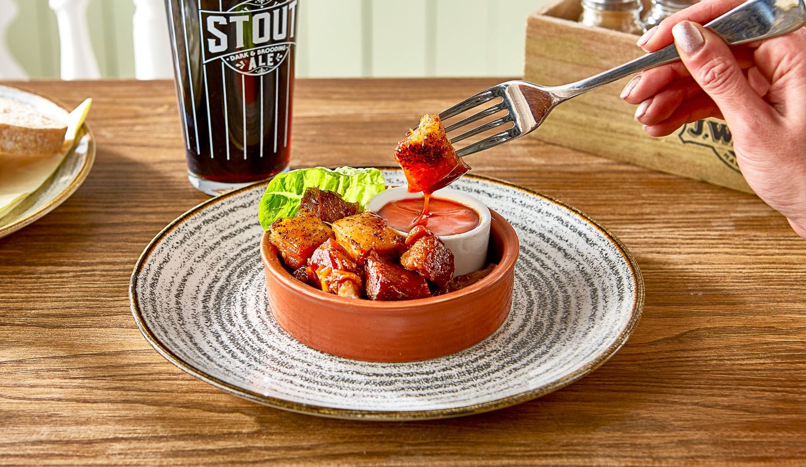 Spring Inn | Modern, cosy pub in Burnedge, Rochdale