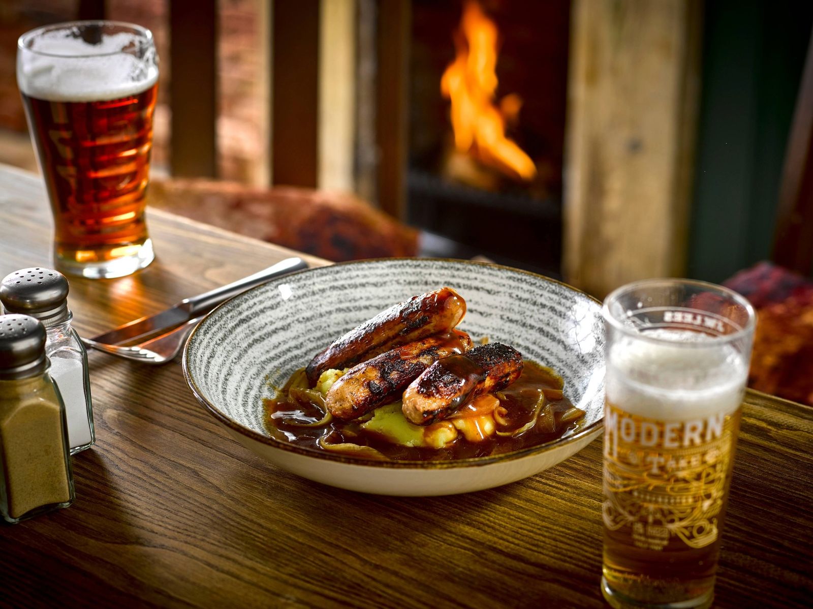 Spring Inn | Home-cooked pub classics in Burnedge, Rochdale.