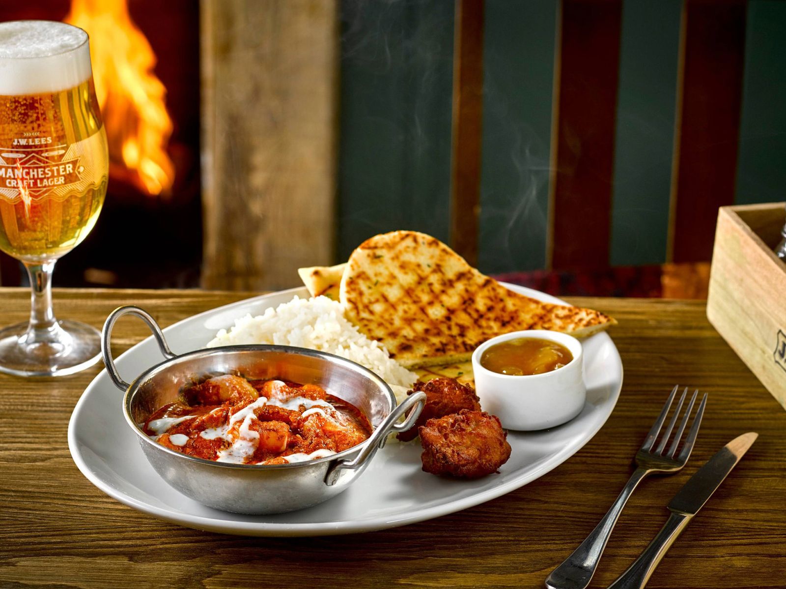 Spring Inn | Modern, cosy pub in Burnedge, Rochdale