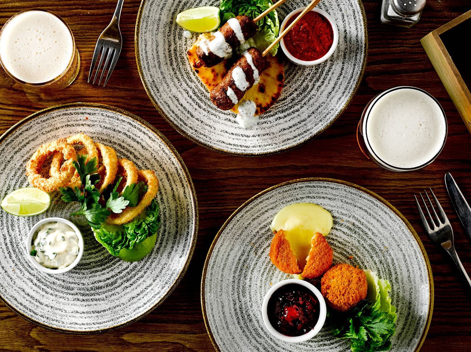 Spring Inn | Home-cooked pub classics in Burnedge, Rochdale.